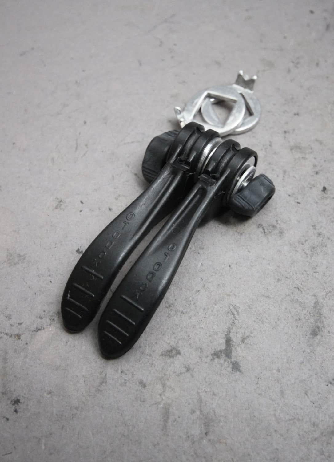 Modolo Kronos Aerodynamic Control Levers / Black / Carbon / 29g ...