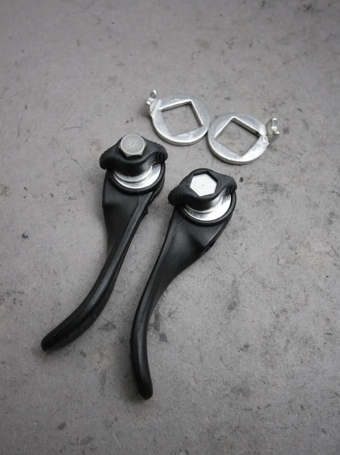 Modolo Kronos Aerodynamic Control Levers / Black / Carbon / 29g ...