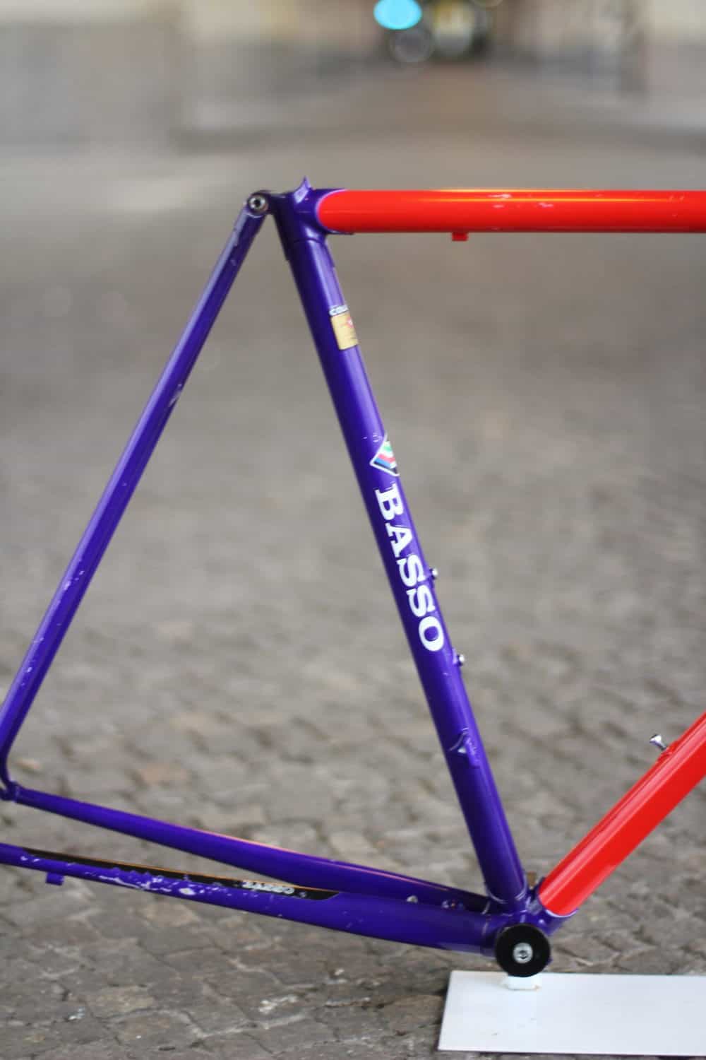 Basso Astra Columbus EL Frame / 54 cm / Blue Red - velowizard.com