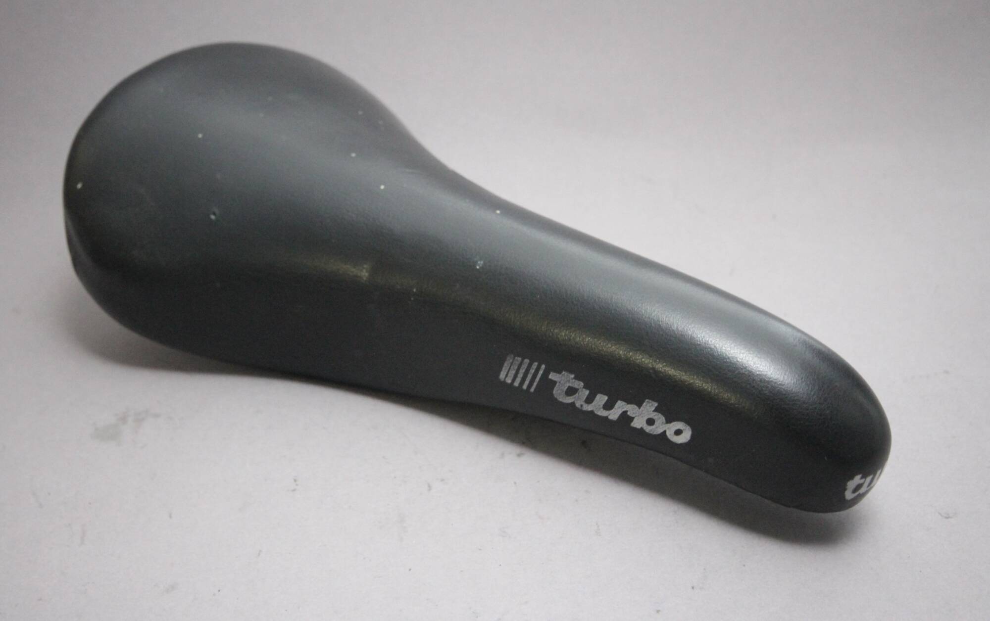 Selle Italia Turbo Saddle / Black / 355g / 1987 - velowizard.com