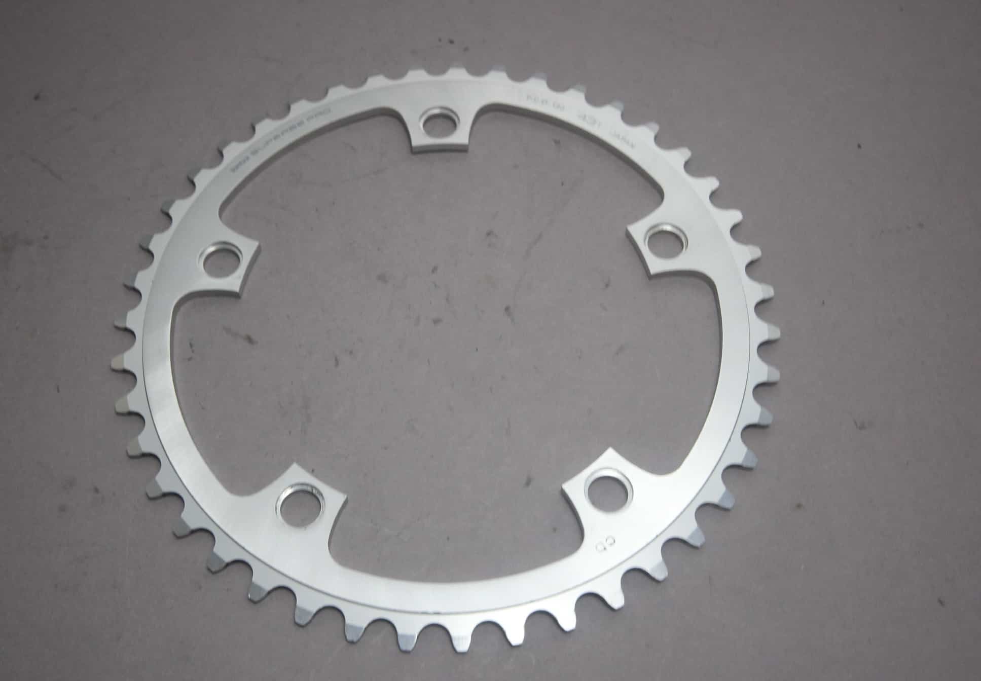 Suntour Superbe Pro Chain Ring / 43 T / 1986 / NOS – velowizard.com