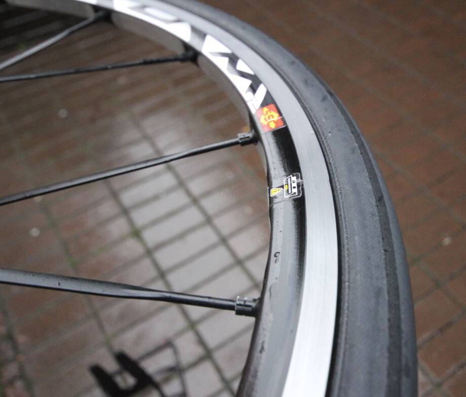 Mavic Ksyrium SL SSC Wheel Set / 700C / Black – velowizard.com