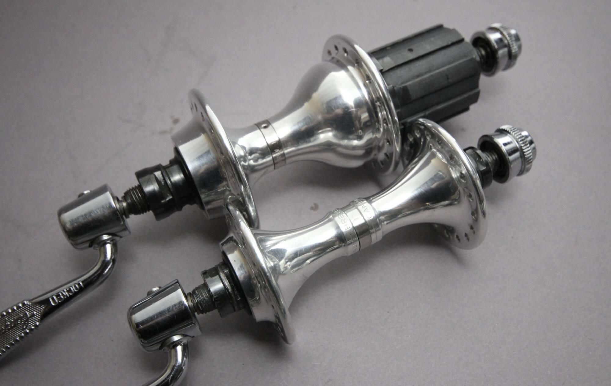 Campagnolo Chorus FH-00CH / HB-00CH Hub Set / 36 H / EXA Drive ...
