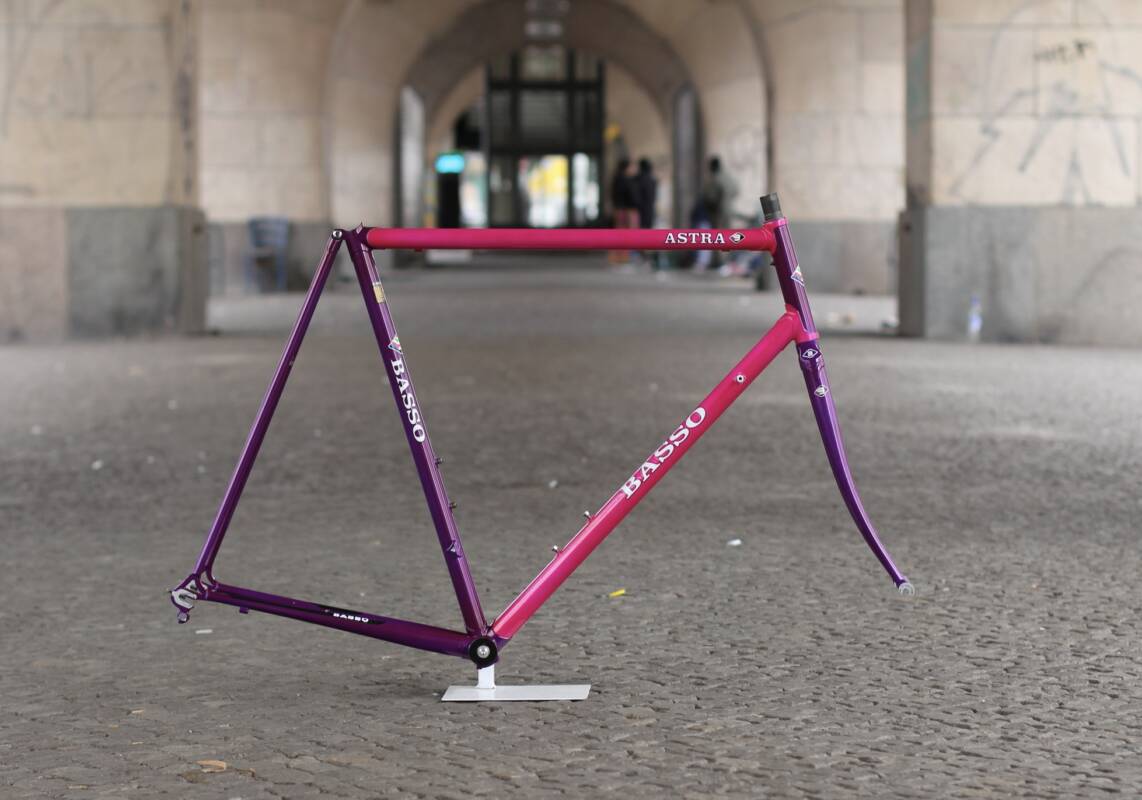 Basso Astra Columbus EL Frame / 60 cm / Purple - velowizard.com