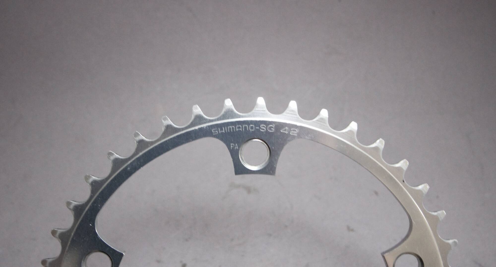 Shimano Dura Ace Chain Ring / 42 T / BCD 130 mm / 1991 - velowizard.com