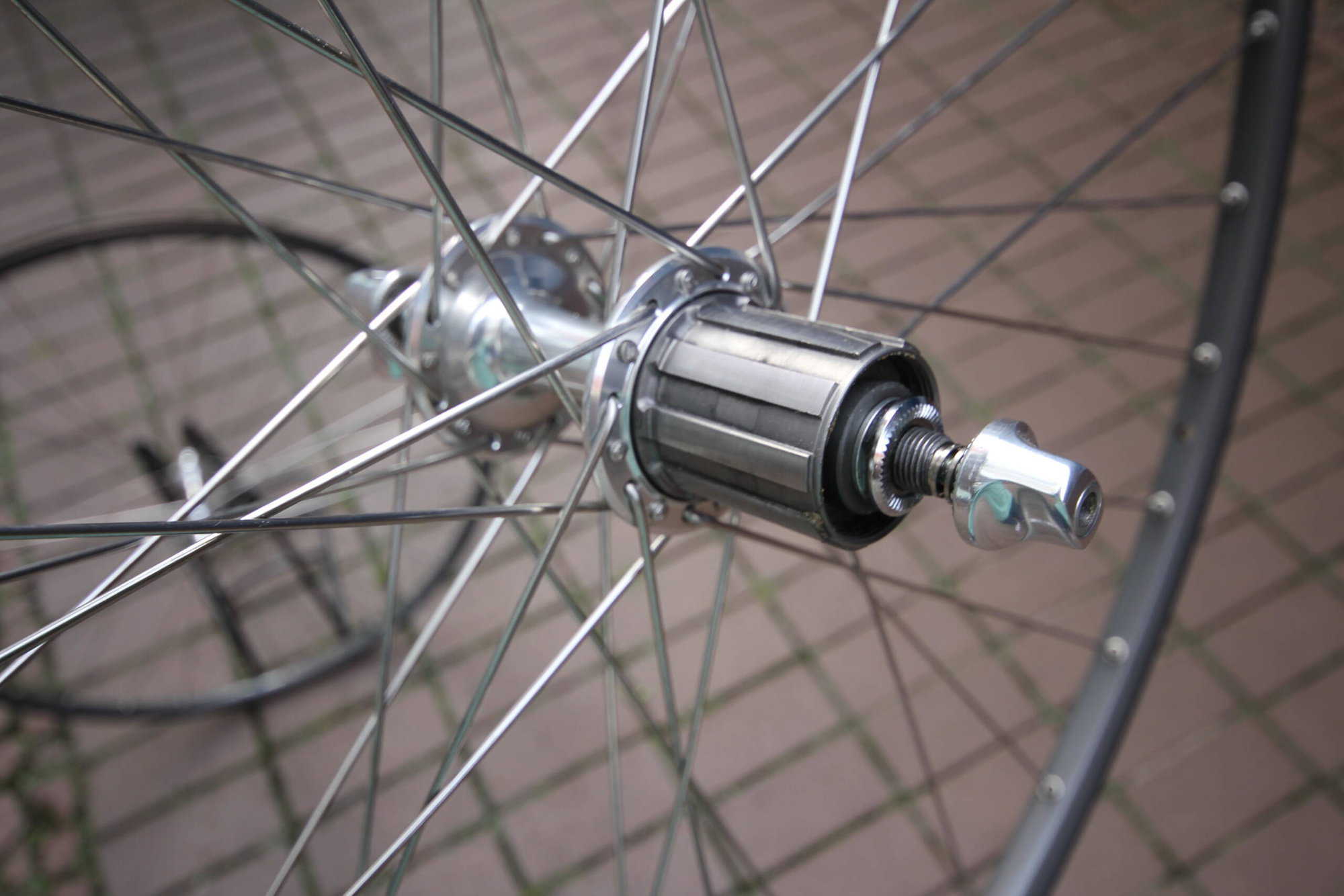 Shimano Dura Ace FH 7700 HB Hub / Mavic Ceramic / Clincher / 32H ...
