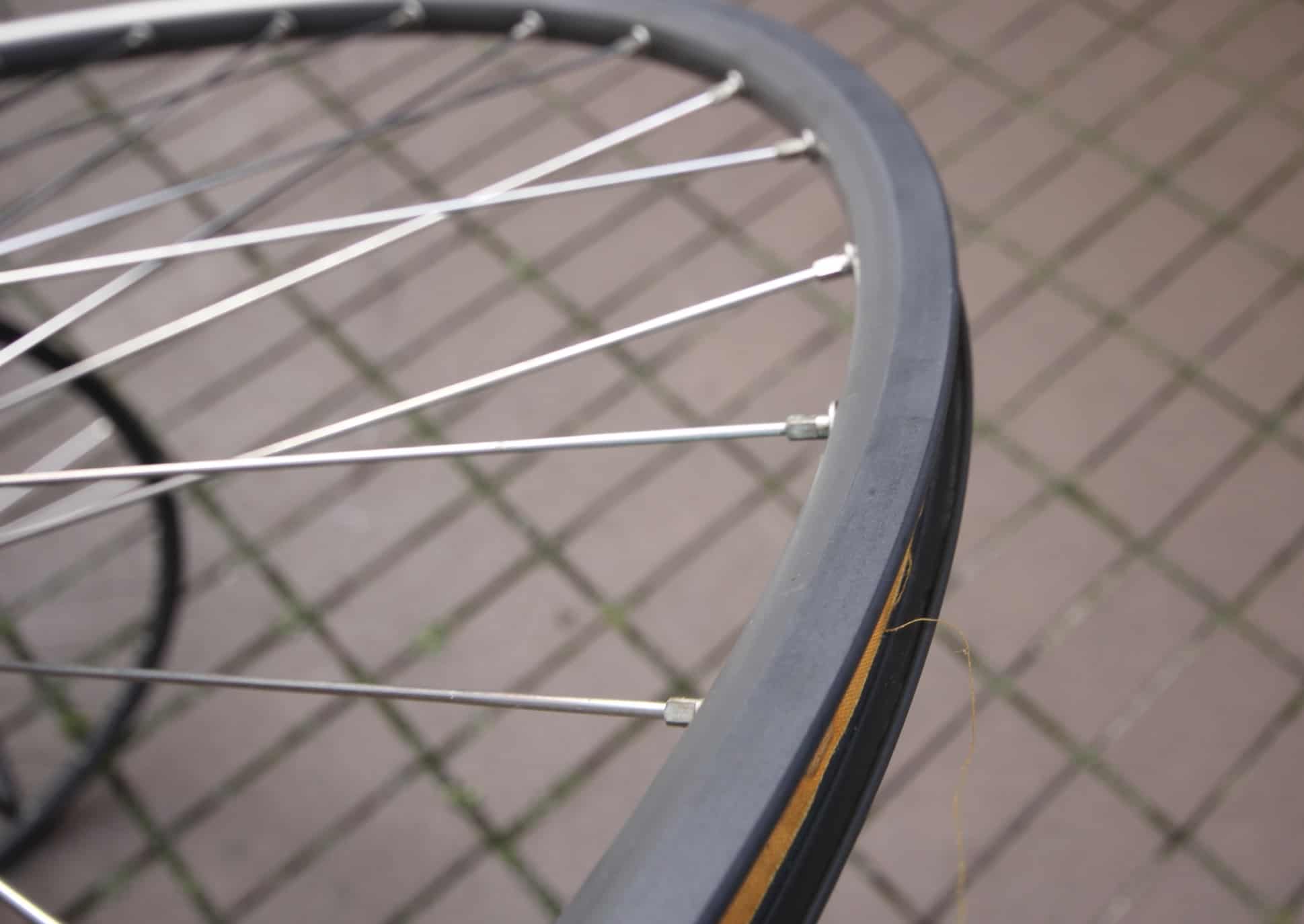 Shimano Dura Ace FH 7700 HB Hub / Mavic Ceramic / Clincher / 32H ...