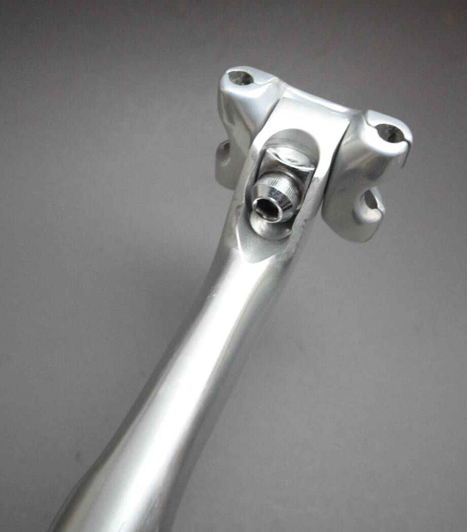 Shimano Dura Ace SP-7400-B Seat Post / ø 27.2 mm / 1991 - velowizard.com