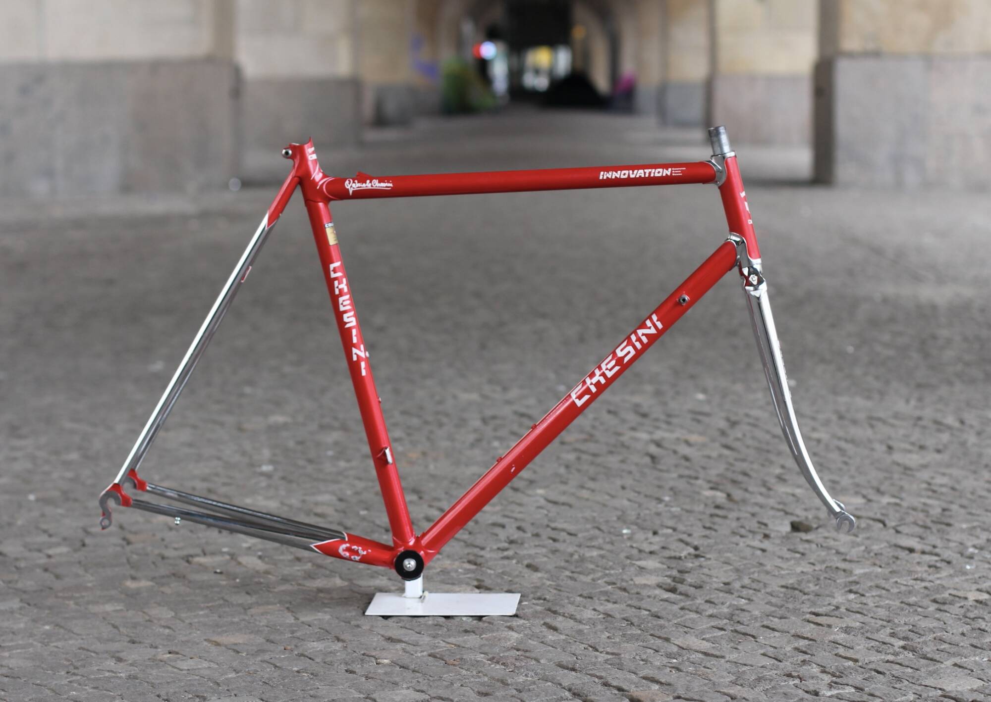 Chesini Innovation Columbus EL Frame / 56 cm / Red - velowizard.com