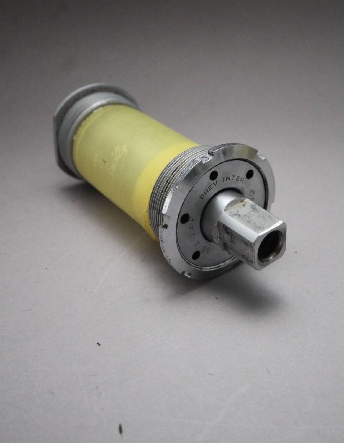 Campagnolo Nuovo Record Bottom Bracket / ITA - velowizard.com