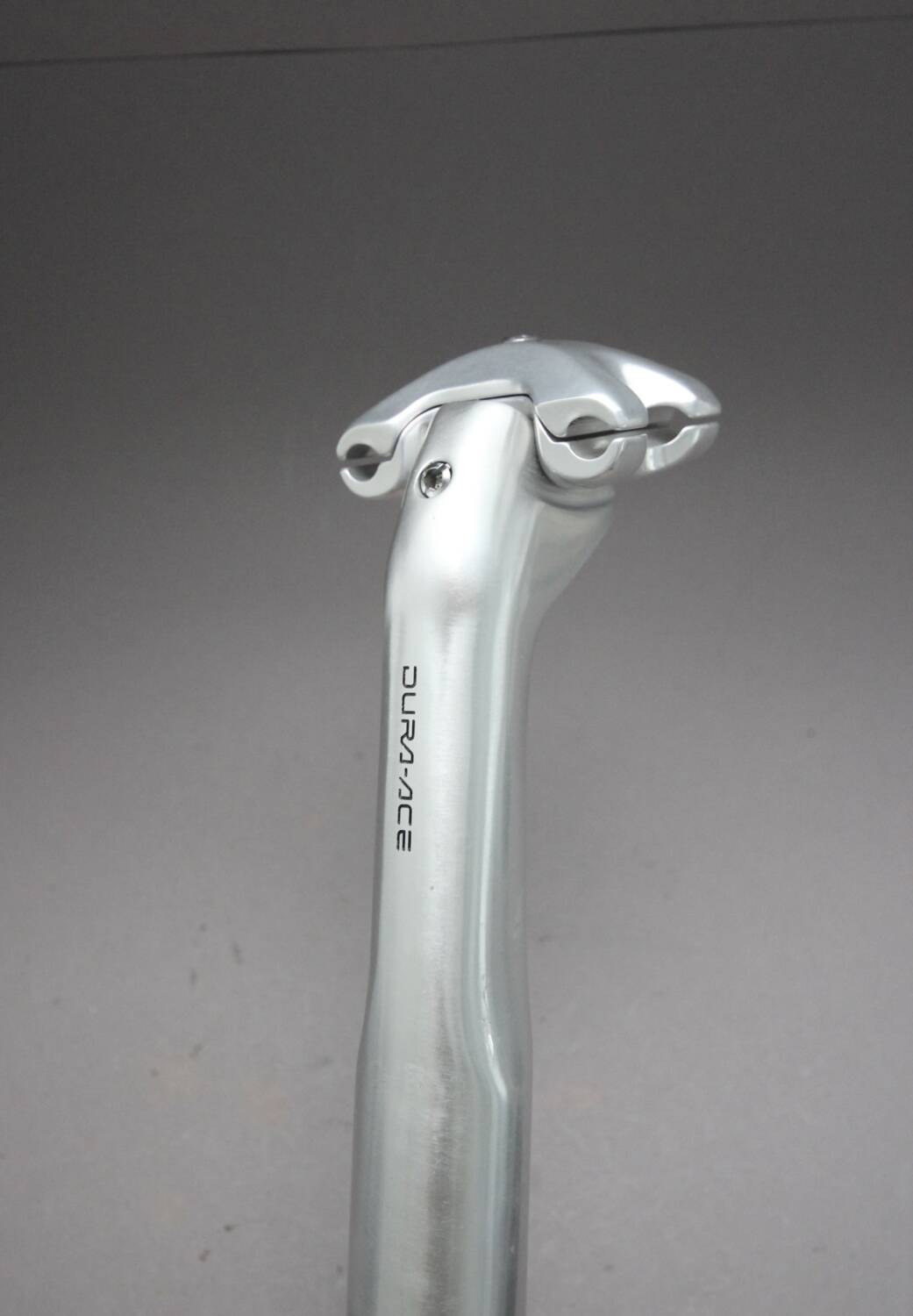 Shimano Dura Ace SP-7400-B Seat Post / ø 27.2 / 1988 - velowizard.com