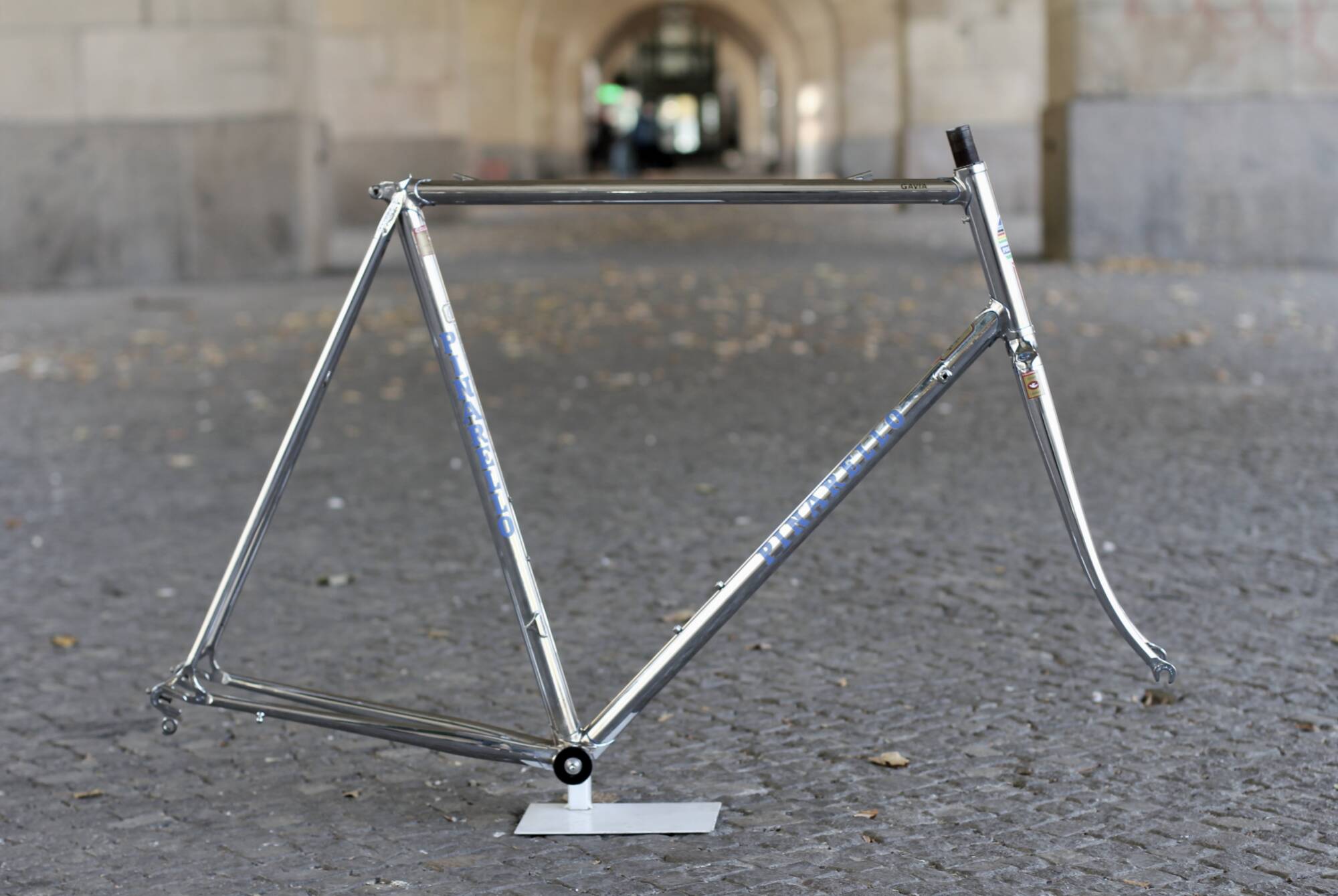 Pinarello Gavia Frame / 60,5 cm / Full Chromed - velowizard.com