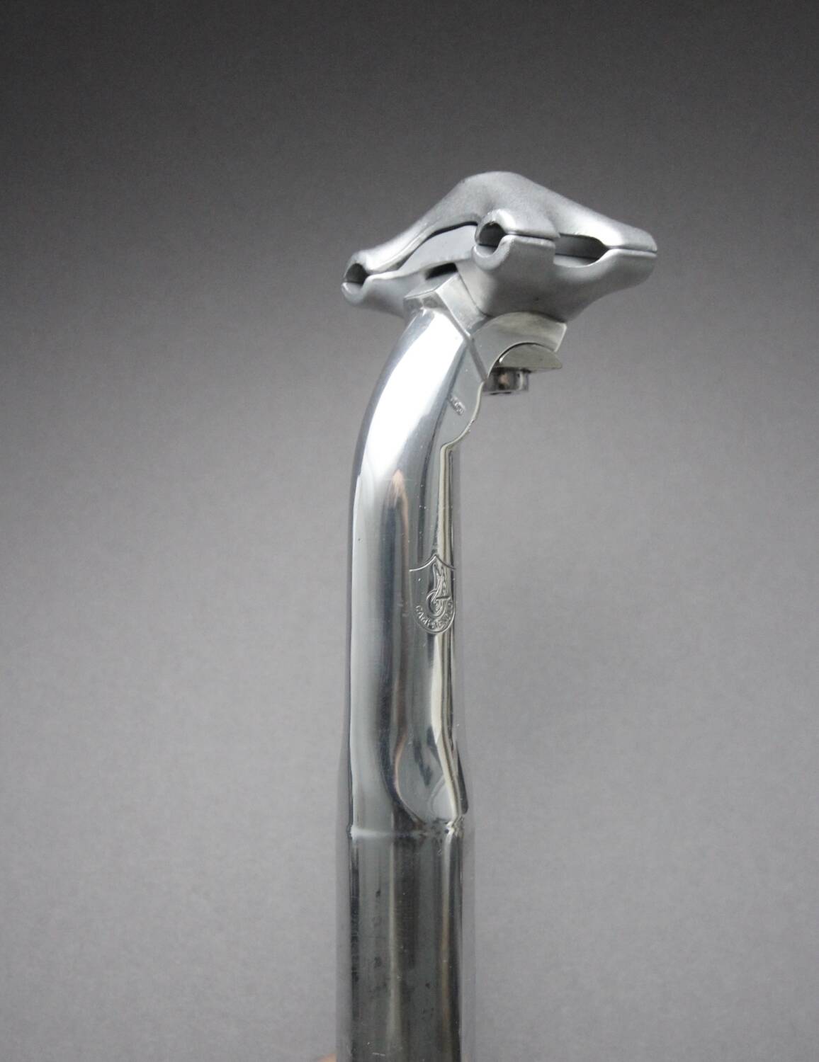 Campagnolo C-Record A0R2 Seat Post / ø 27.2 mm / 1. Gen. - velowizard.com