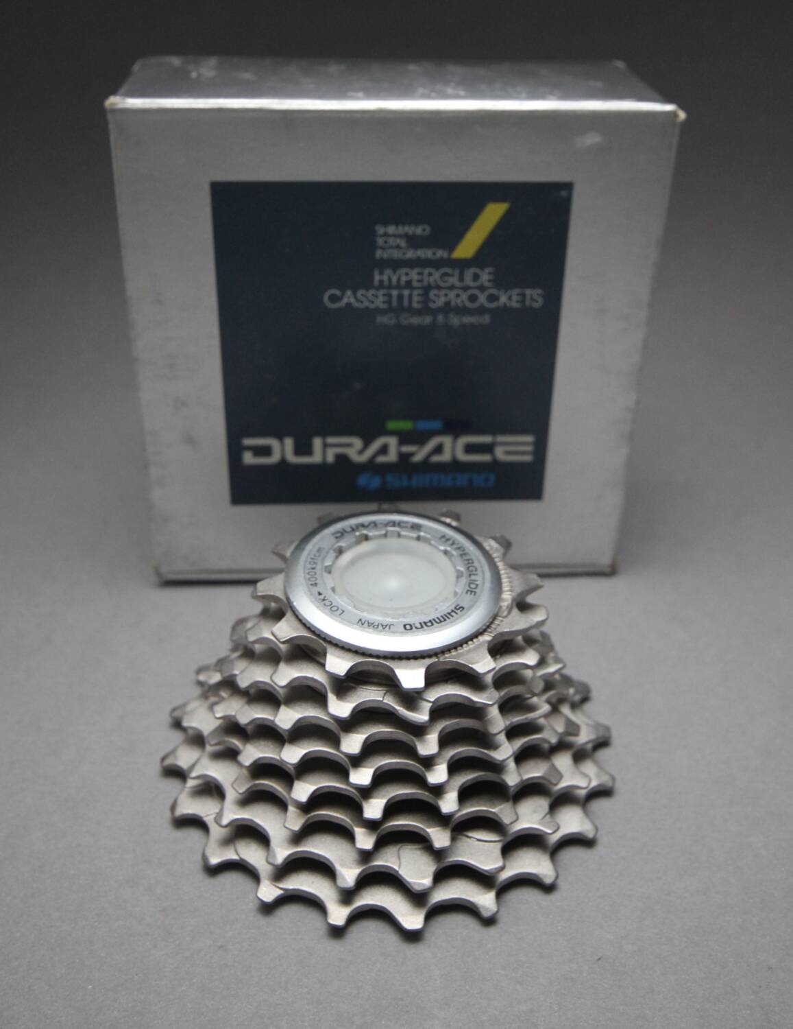 Shimano Dura Ace CS-7401 Cassette / 8 Sp / NOS NIB – velowizard.com