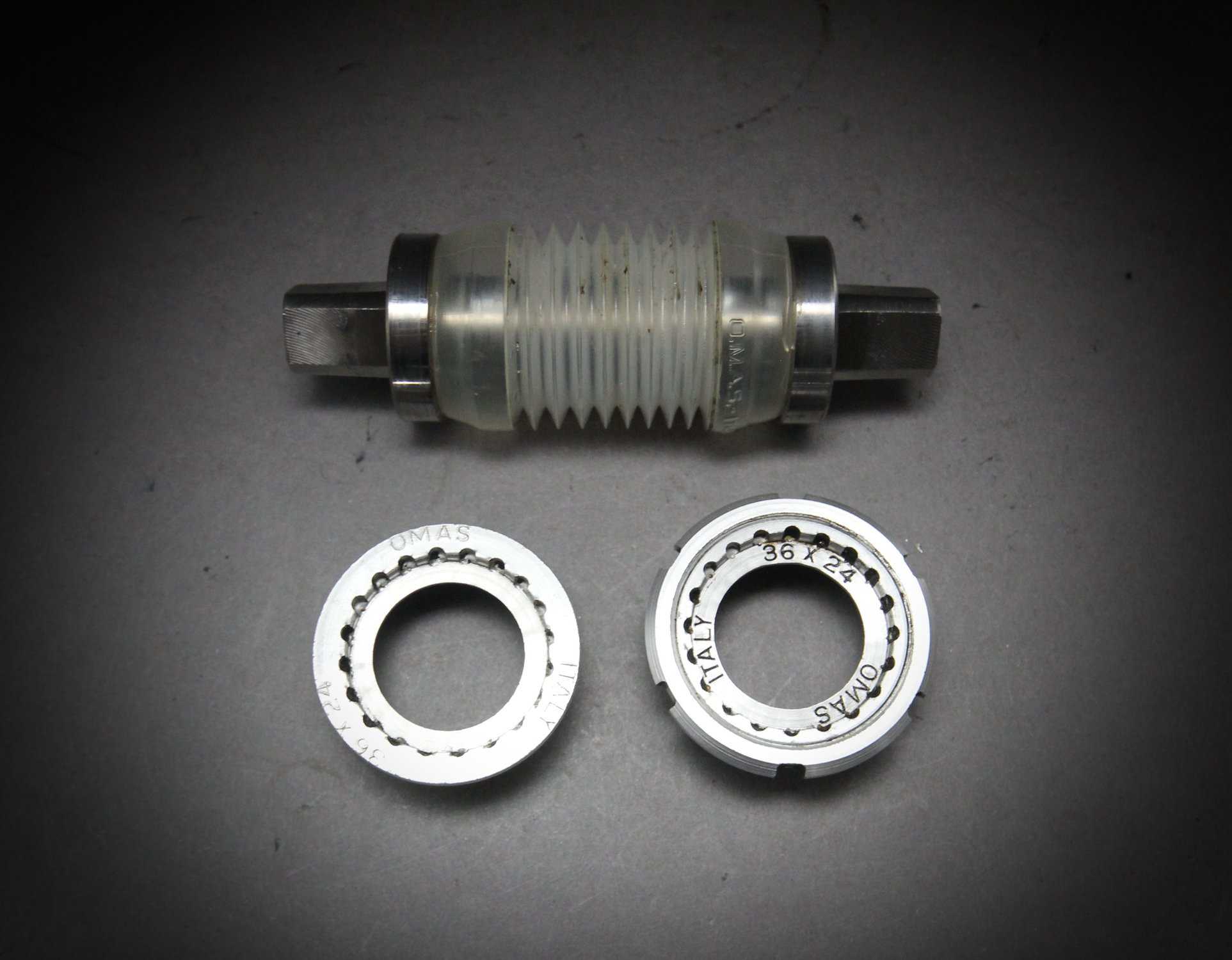 O.M.A.S. Titanium Bottom Bracket / ITA - velowizard.com